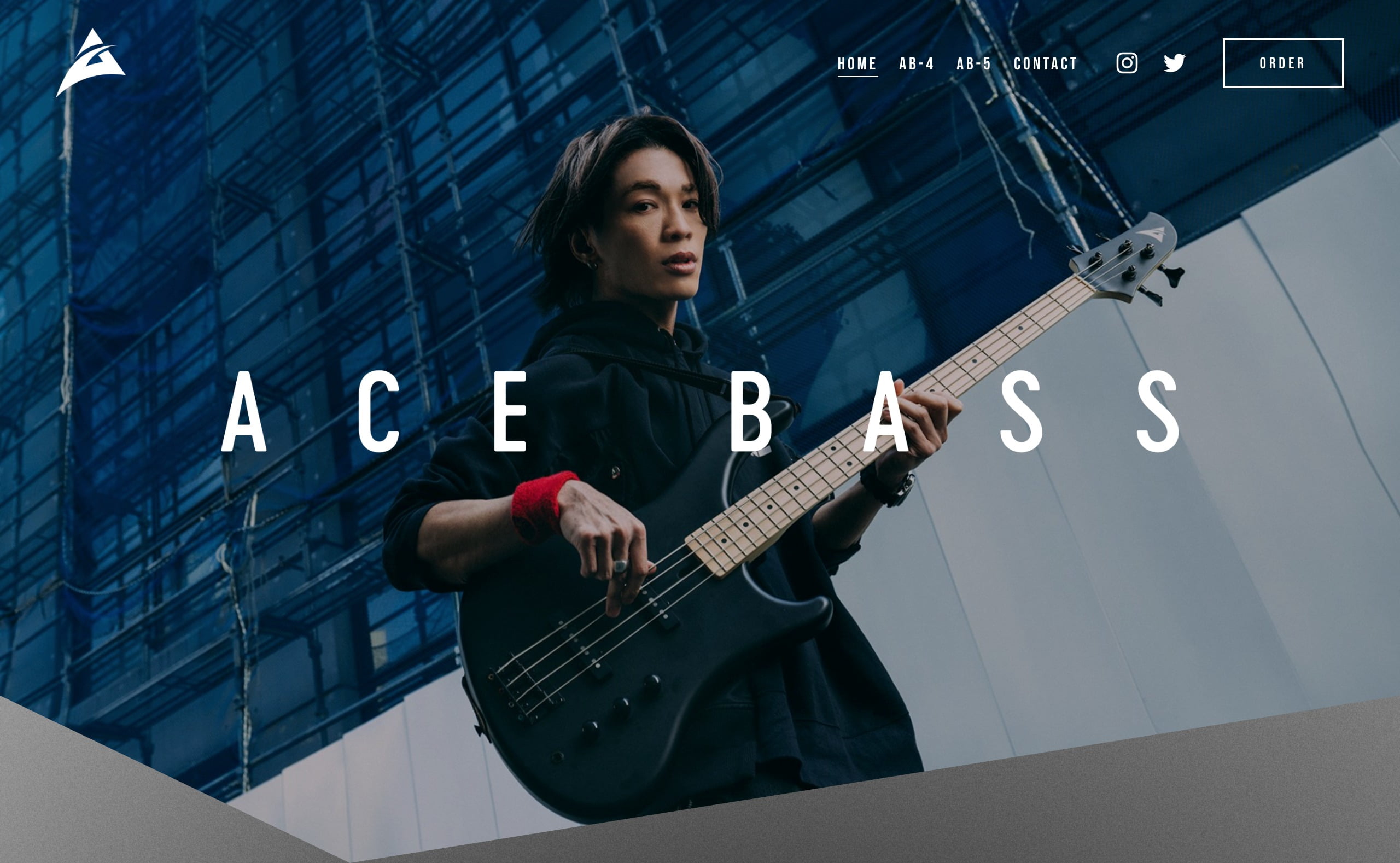 ACE BASS | MUSIC WEB CLIPS - バンド・アーティスト・音楽関連のWEBデザイン ギャラリーサイト